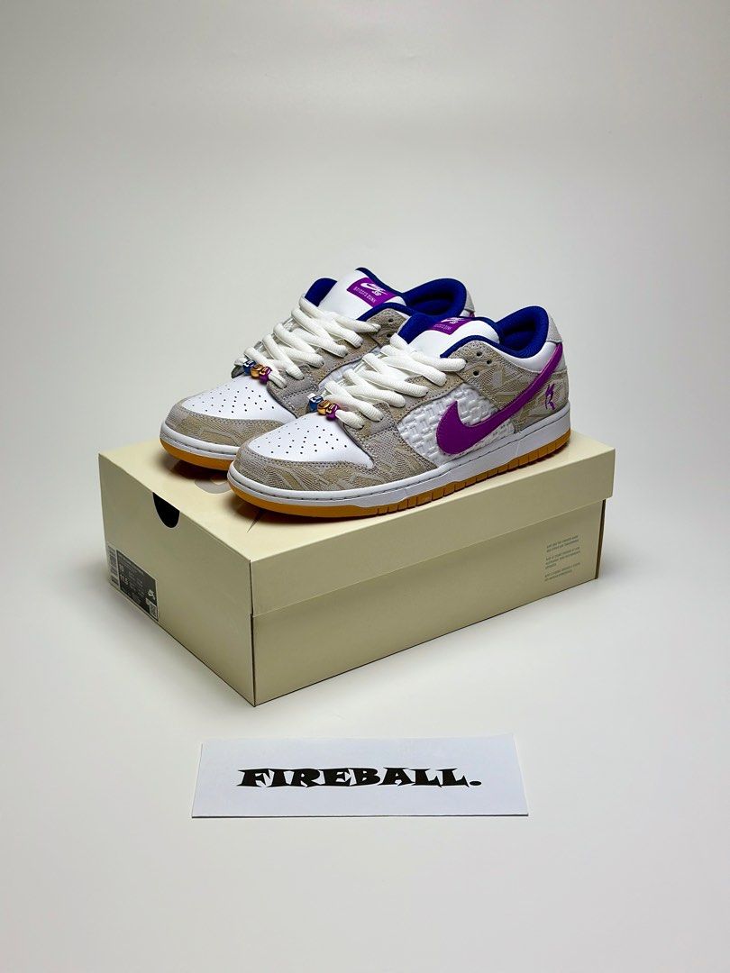 Nike SB Dunk Low Rayssa Leal, Men's Fashion, Footwear, Sneakers on ...
