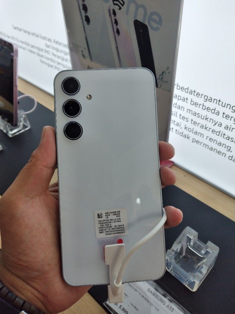 Samsung galaxy A55, Telepon Seluler & Tablet, Ponsel Android, Samsung ...