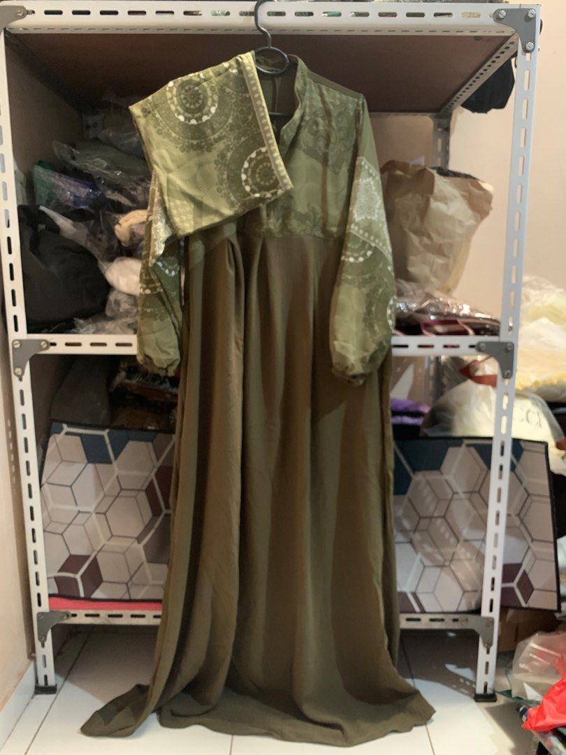 Set koko gamis warna hijau, Barang Yang Dicari di Carousell