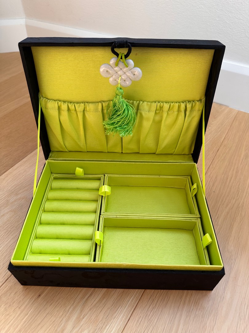 Shanghai Tang Silk Jewellery Box, Luxury, Accessories on Carousell