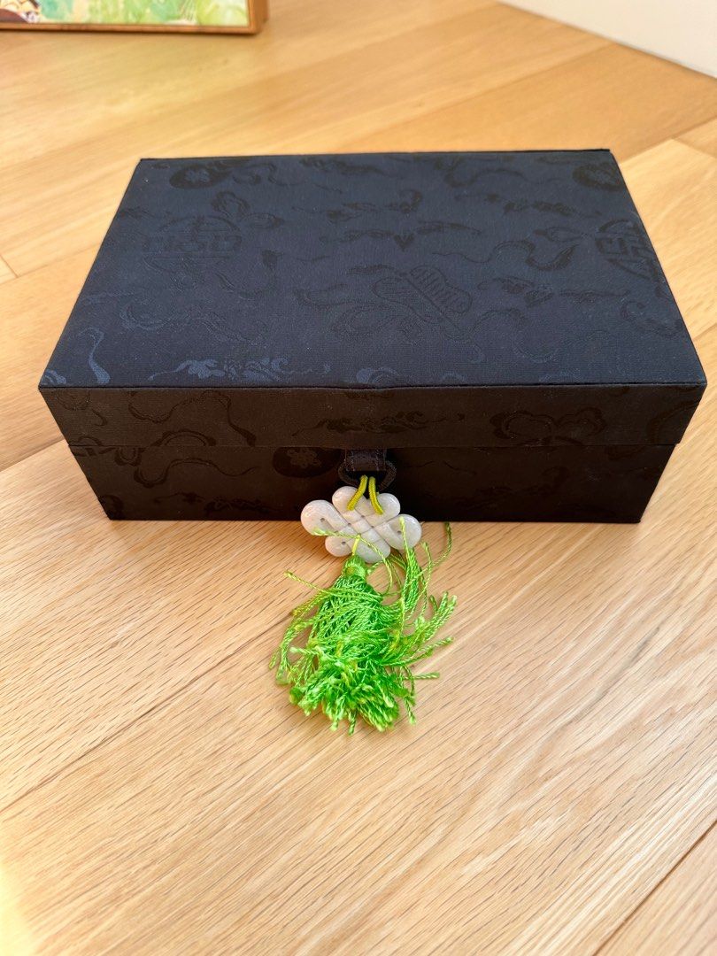 Shanghai Tang Silk Jewellery Box, Luxury, Accessories on Carousell
