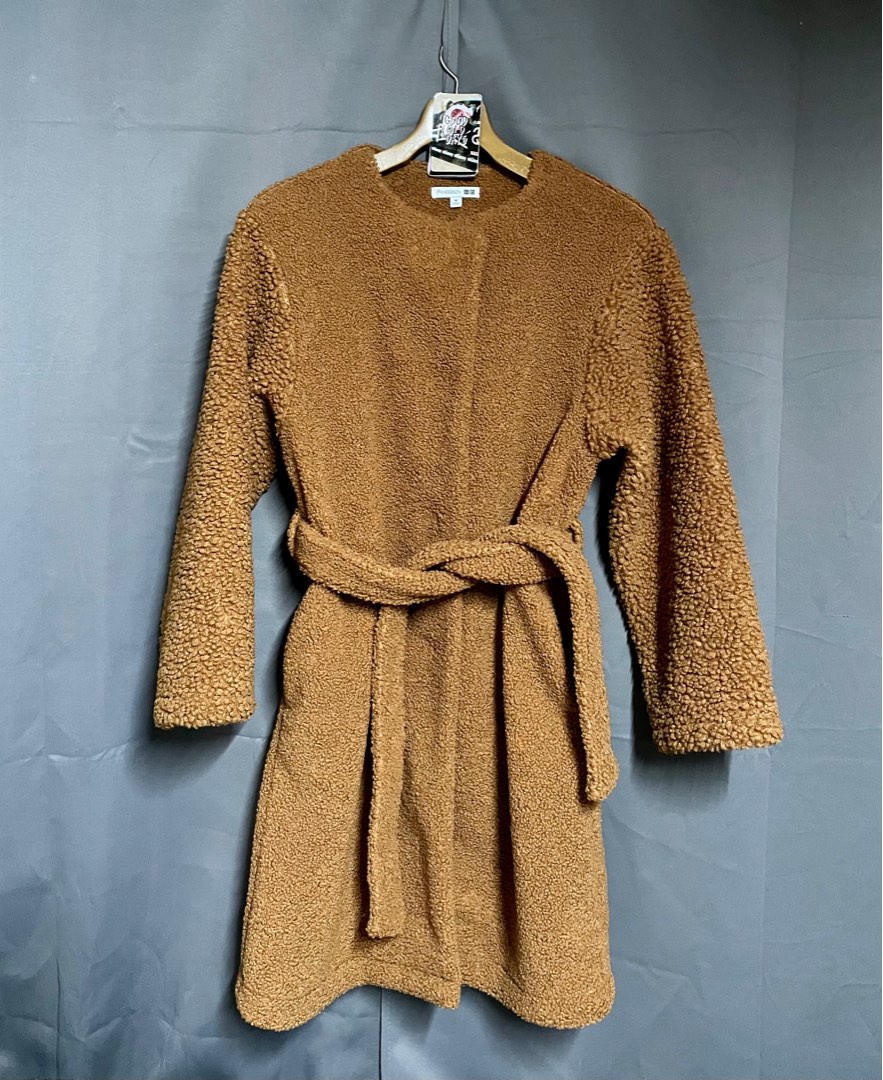 Uniqlo JW Anderson Boa Fleece Collarless Coat Women, Women's Fashion ...