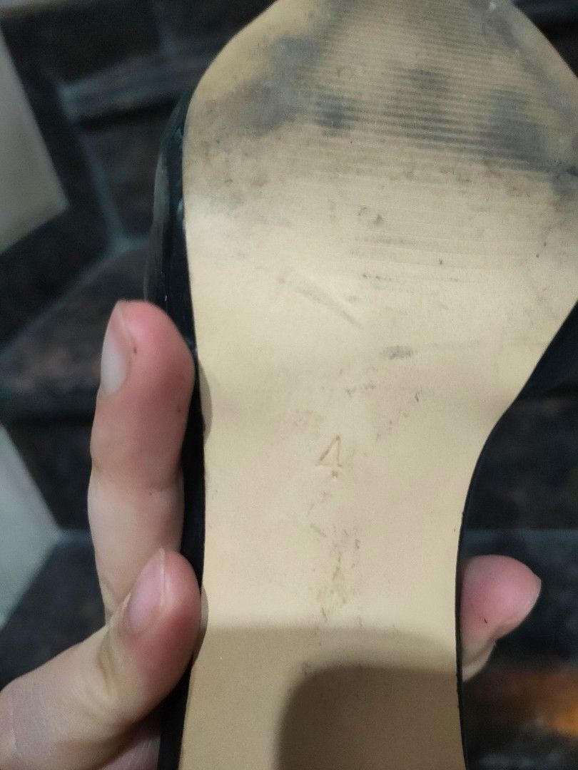 VNC heels, Fesyen Wanita, Sepatu di Carousell