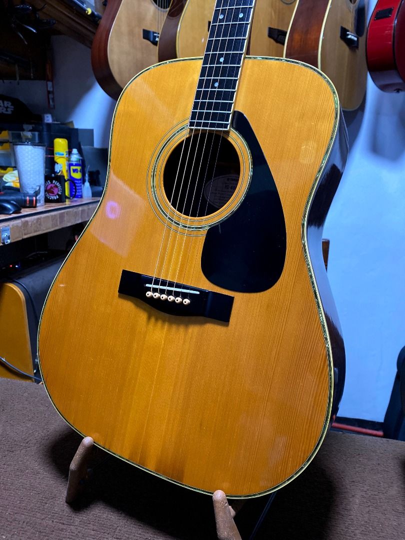 Yamaha FG-400D Vintage Guitar, Hobbies & Toys, Music & Media, Musical ...