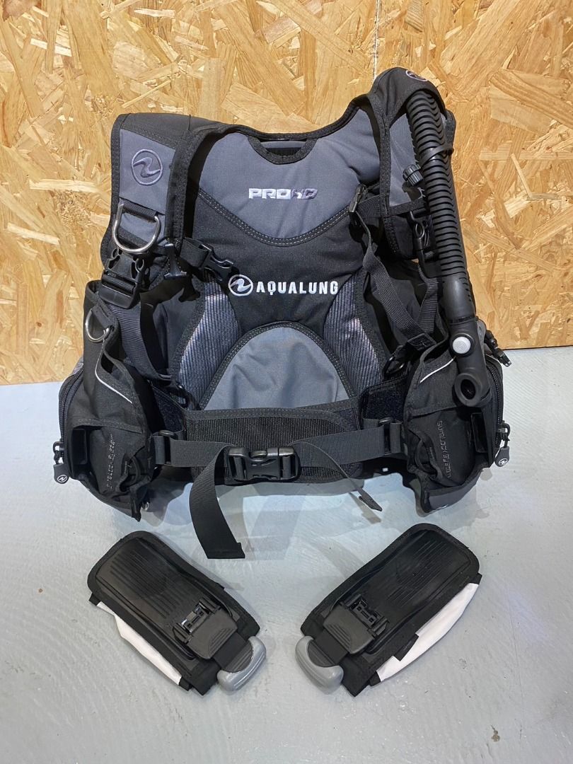 -桃園店- AQUA LUNG 潛水 新款 PRO HD BCD SIZE XS 99%近全新 有快卸配重袋 一年保固, 體育器材, 其他運動 ...