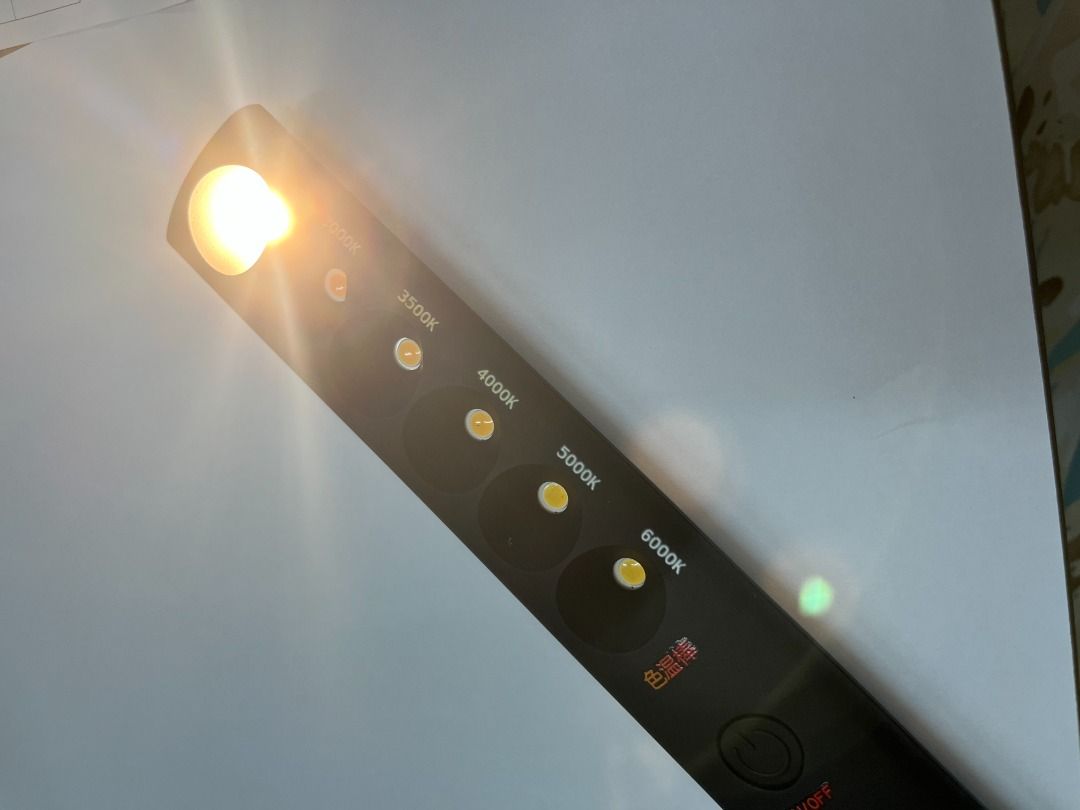 出清!! LED 色溫燈 展示燈 攝影燈 照明 攜帶式 色溫棒 打燈神器 補光燈 投射燈 iphone 手機 單眼 相機 拍照 可搭, 相機攝影, 攝影配件, 燈光及Studio設備在旋轉拍賣