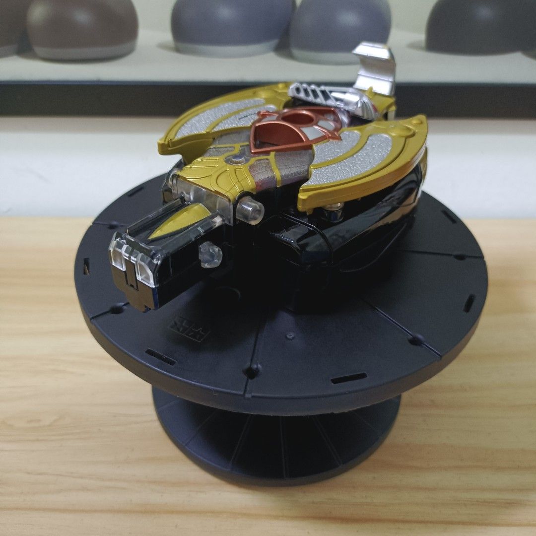 BANDAI KAMEN RIDER KIVA DX TRANSFORM BLESS TATSULOT, Hobbies & Toys ...