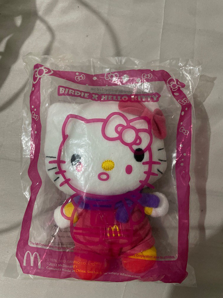 BIRDIE x HELLO KITTY, Hobbies & Toys, Toys & Games on Carousell
