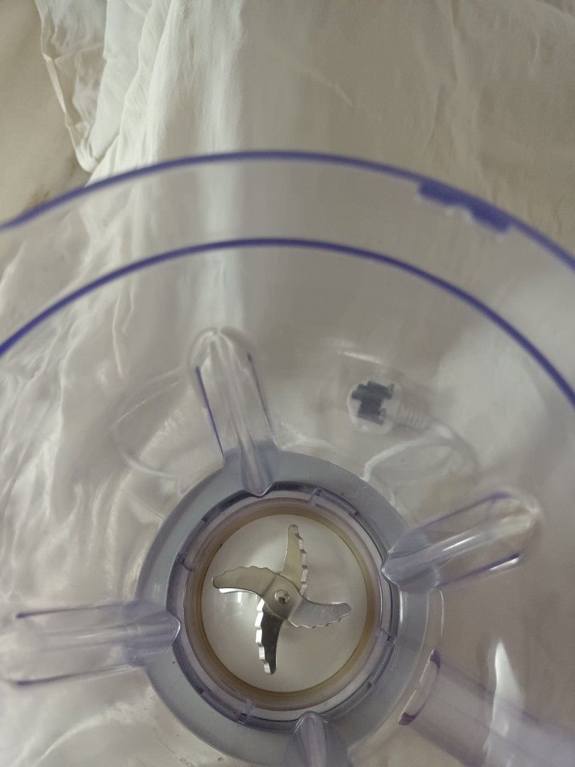 Blander Toshiba 700 watt, TV & Home Appliances, Kitchen Appliances ...