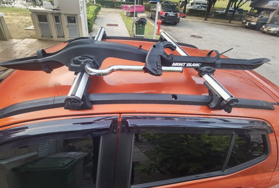 BNB ROOF RACK & MONT BLANC BIKE RACK, Sports Equipment, Bicycles & Parts, Bicycles on Carousell