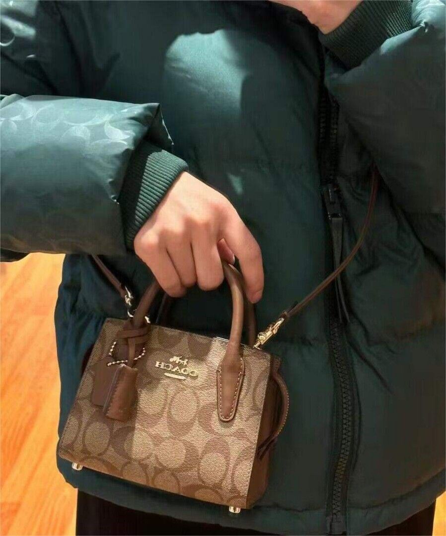 Coach Andrea Mini Carryall In Signature Canvas 迷你可愛手袋 CO975, 預購 - Carousell