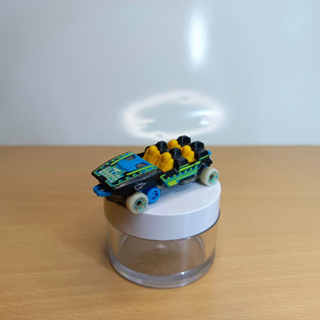 Diecast Hot Wheels - Loopster Glow Wheels Black Original, Toys ...