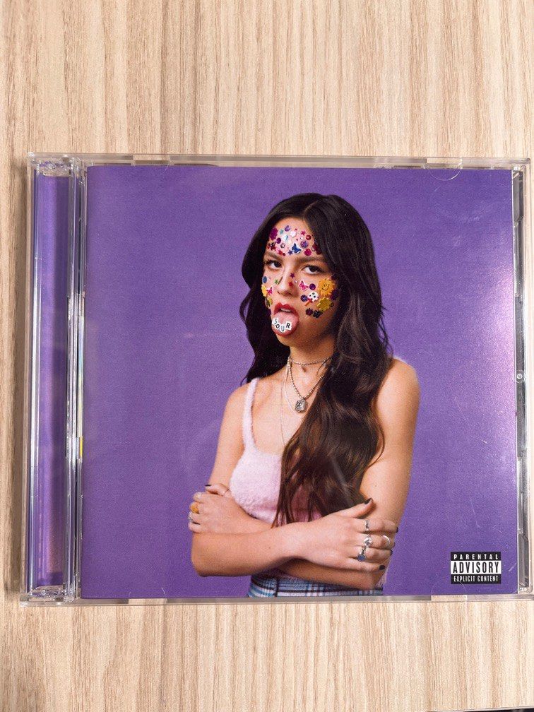Gracie Abrams / Olivia Rodrigo, 興趣及遊戲, 音樂、樂器 & 配件, 音樂與媒體 - CD 及 DVD ... Gracie Abrams / Olivia Rodrigo, 興趣及遊戲, 音樂、樂器 & 配件, 音樂與媒體 - CD 及 DVD ...