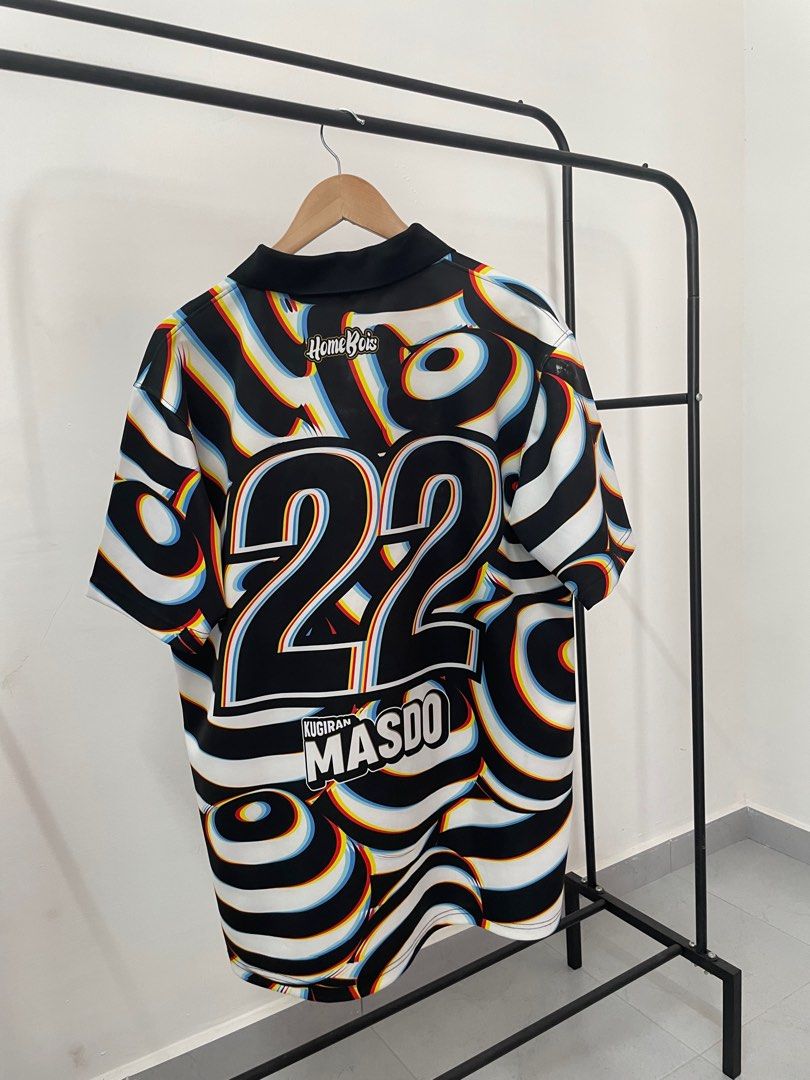 Homebois X Masdo, Men's Fashion, Activewear on Carousell