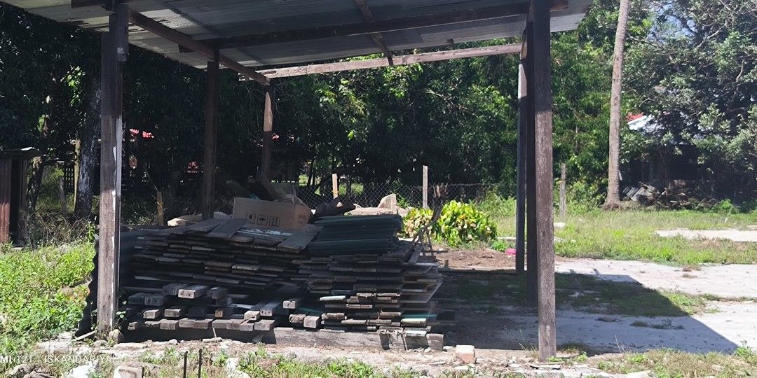 Kuala pilah mencari rumah kayu membeli kayu terpakai, Furniture & Home ...