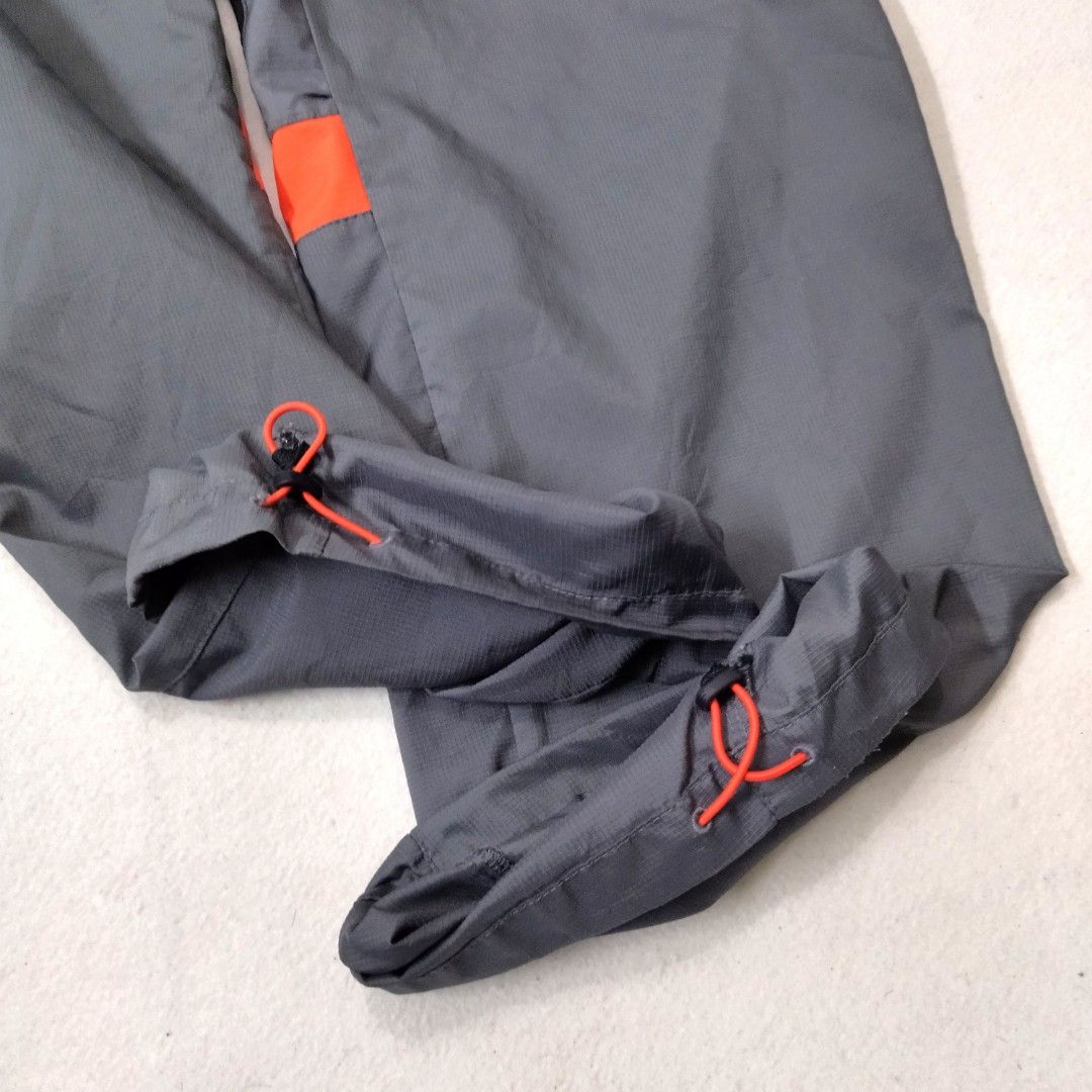 Nike trek pants, Men's Fashion, Bottoms, Trousers on Carousell