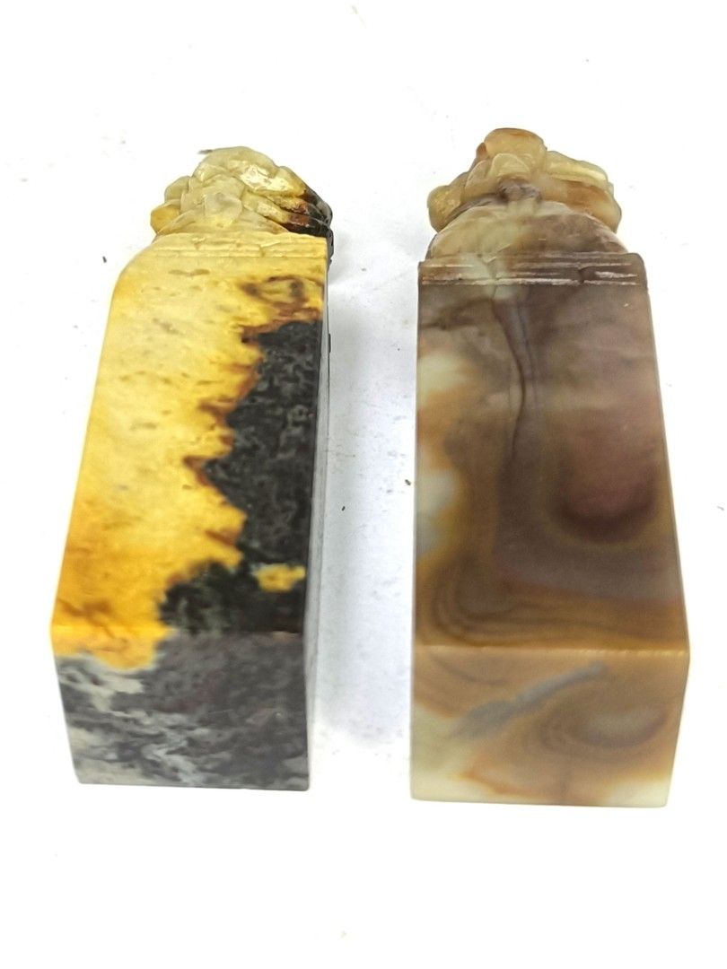 一对獅手雕寿山石印章Pair of Shoushan gem stone handcrafted stamp, Hobbies & Toys ...
