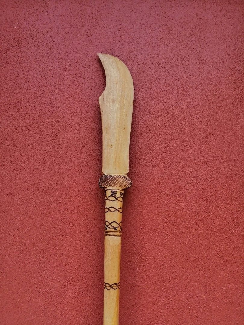 Parang Panjang Hiasan (Kayu Cempedak Bukit), Hobbies & Toys, Stationery ...