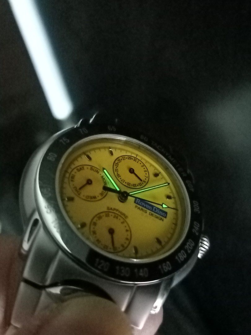 Roven Dino Yellow Sport Quartz Midsize, Men's Fashion, Watches ...