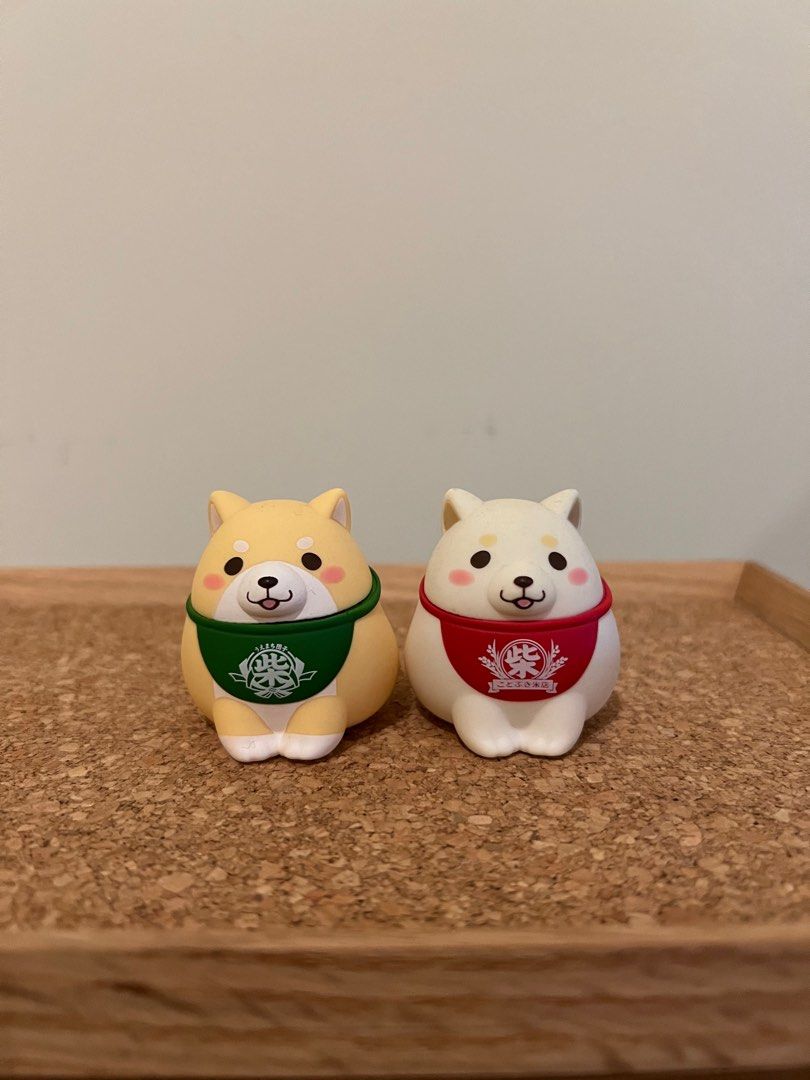 Shiba Inu (2 figures), Hobbies & Toys, Toys & Games on Carousell
