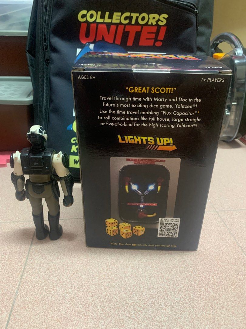 Yahtzee Flux Capacitor Light Up! Collector’s Edition, Hobbies & Toys ...
