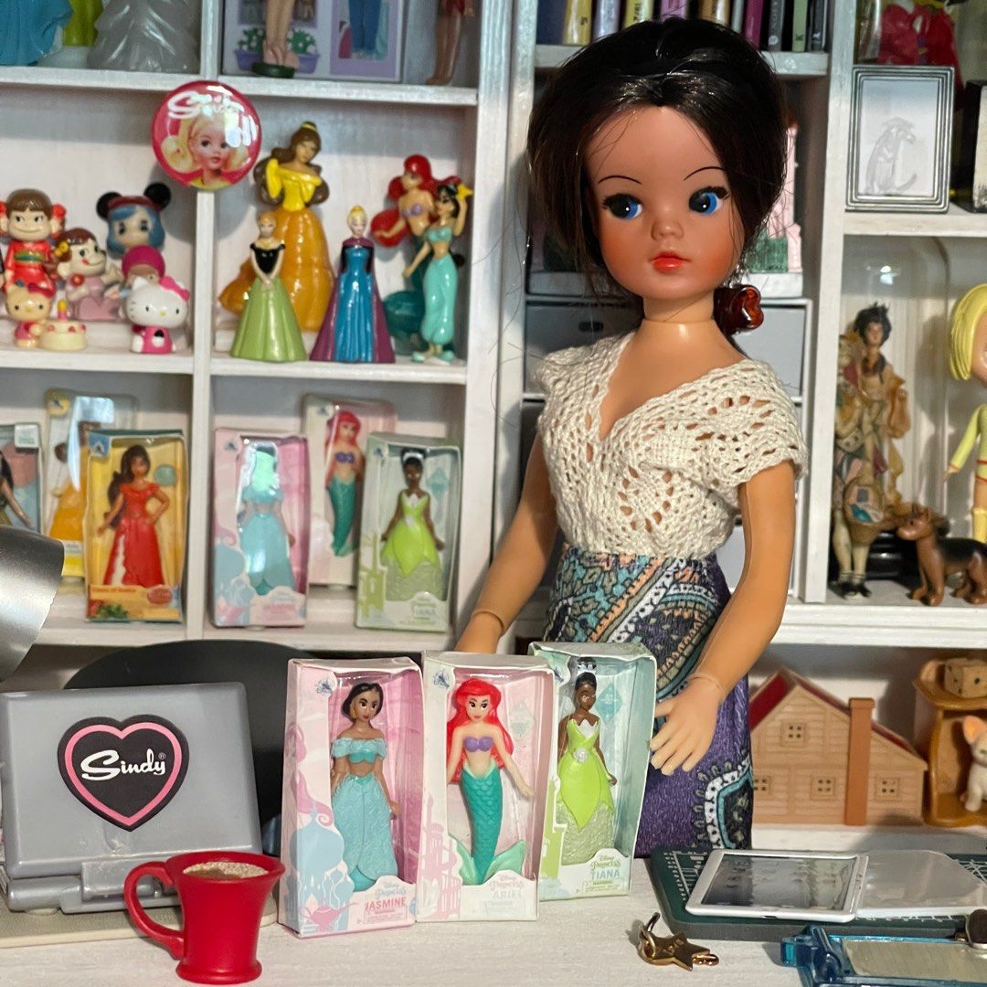 3 pieces Zuru mini brands Disney miniature dolls - little mermaid ...