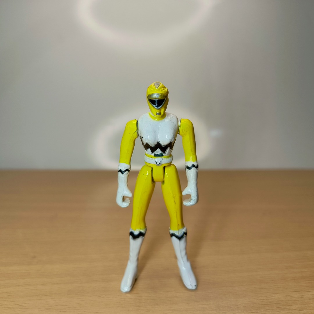Action Figure Power Rangers Lost Galaxy - Yellow Ranger, Toys ...