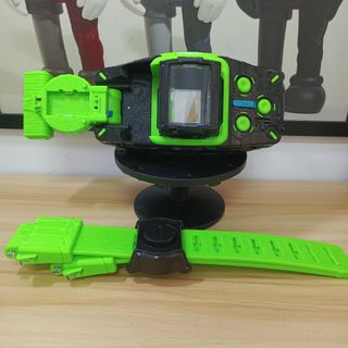 BANDAI KAMEN RIDER KIVA DX TRANSFORM BLESS TATSULOT, Hobbies & Toys ...