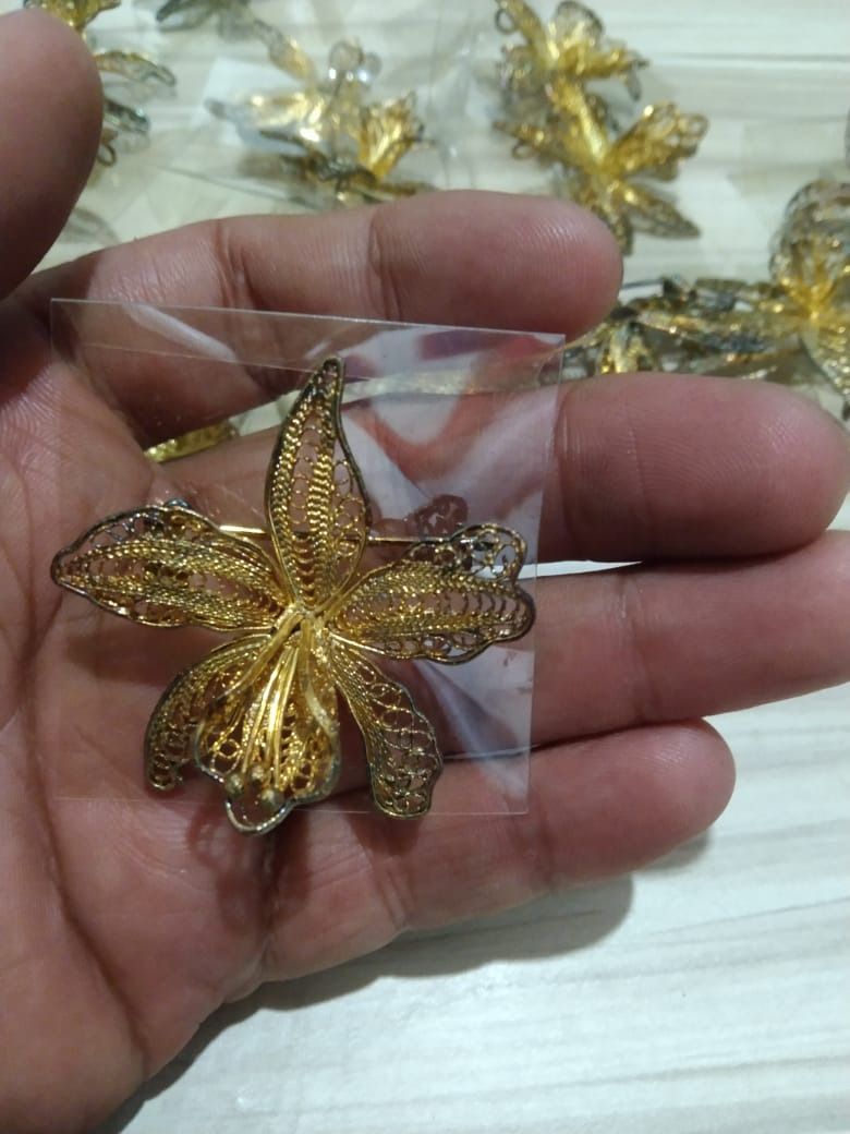 Bross Bunga Alpaca Kuno Jadul Antik, Fesyen Wanita, Aksesoris di Carousell