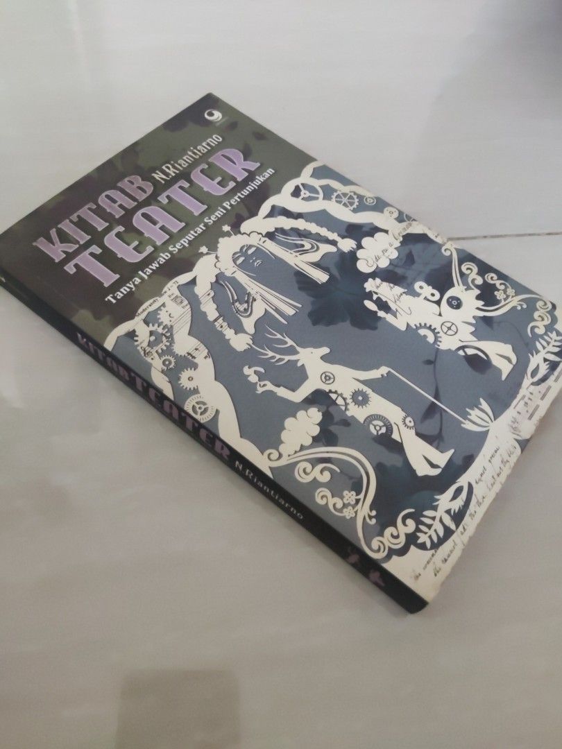 Buku Kitab Teater Tanya Jawab Seputar Seni Pertunjukan N. Riantiarno ...