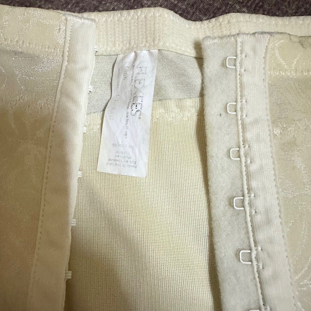 Flexees Corset Girdle XL, Women's Fashion, Undergarments & Loungewear ...