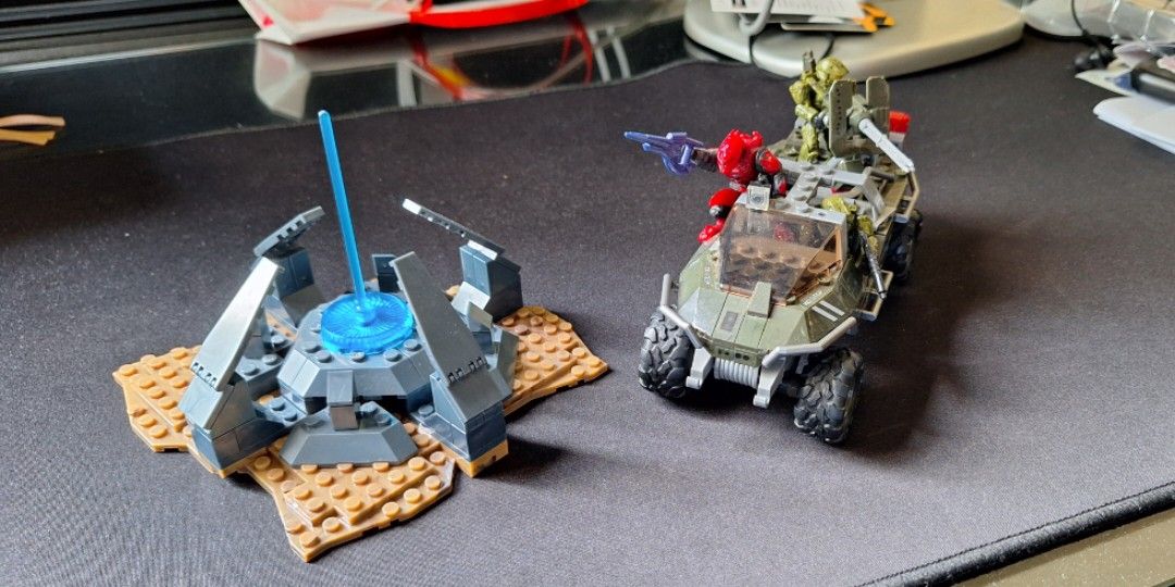[DISASSEMBLED] Halo Mega Bloks UNSC Warthog, UNSC Hawk and Covenant ...