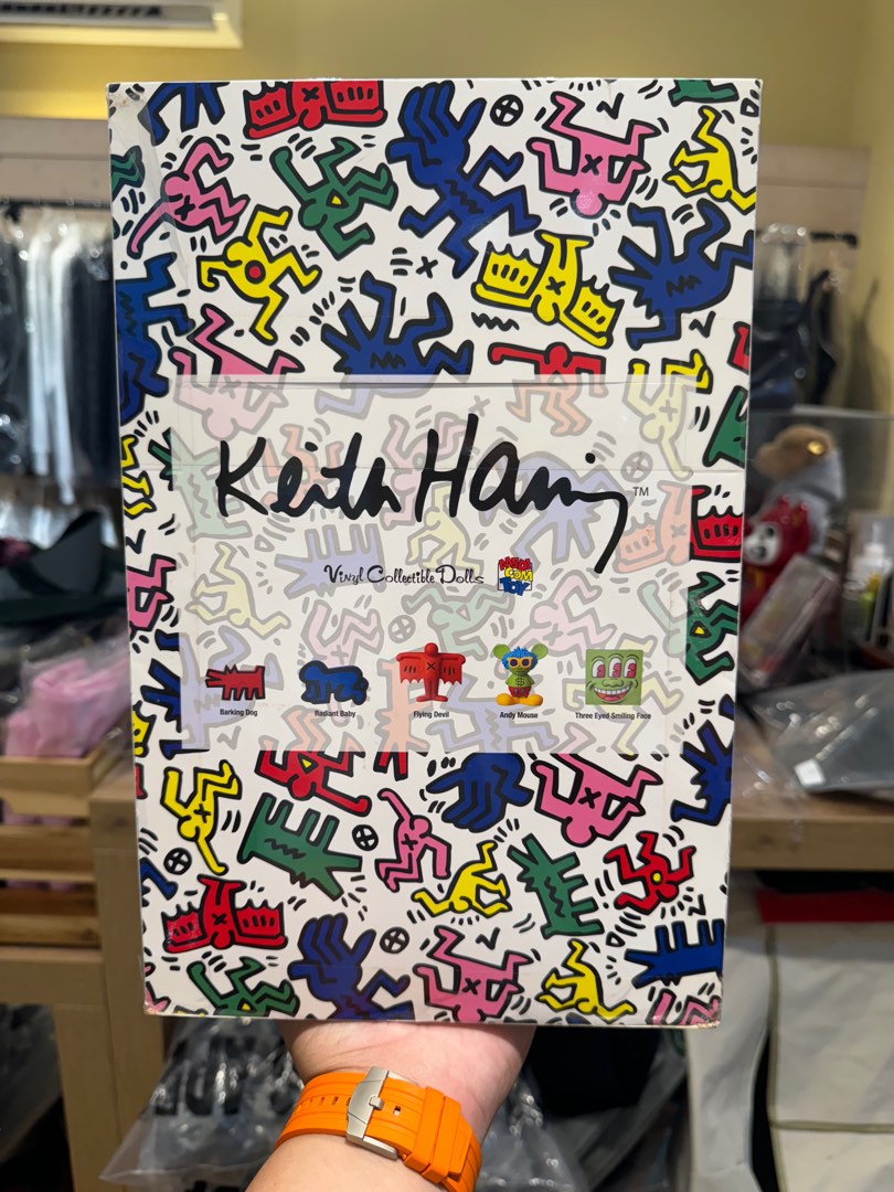 Keith Haring x Medicom Mini VCD 凱斯哈林 盒抽 公仔 15入, 書籍、休閒與玩具, 玩具、公仔、桌遊在旋轉拍賣