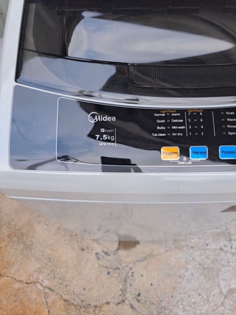 Midea washing machine 7.5 kg, TV & Home Appliances, Washing Machines ...
