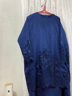 QAAMNIE Nirmala Kurung Raya 2024 Navy Blue, Women's Fashion, Muslimah ...