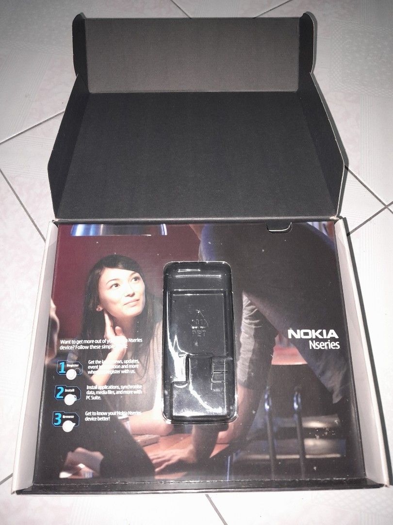 Original Nokia N82 Box, Hobbies & Toys, Collectibles & Memorabilia ...