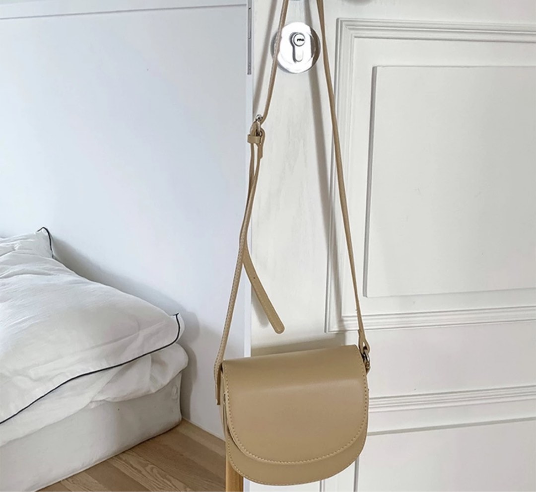 簡約PU復古馬鞍包 迷你馬鞍包 肩背包 馬鞍側背包 包包 韓國ins 斜背包, 她的時尚, 包包、錢包, 肩背、側背包在旋轉拍賣