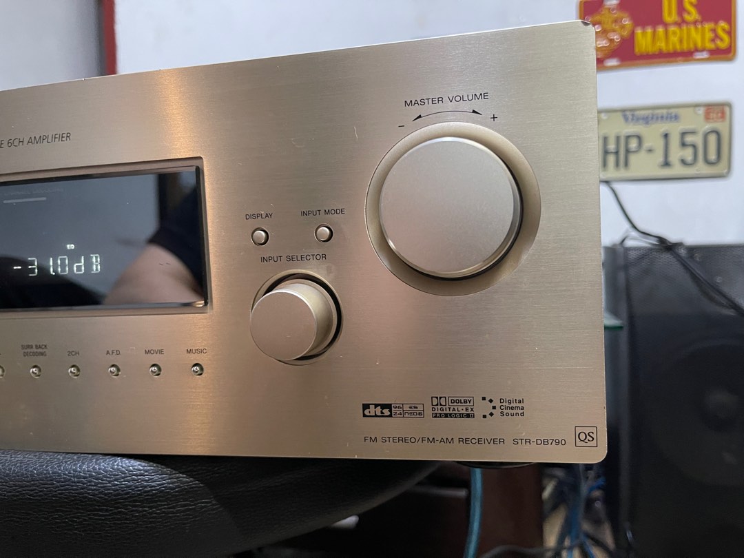 Sony STR DB790, 耳機及錄音音訊設備, 耳機在旋轉拍賣