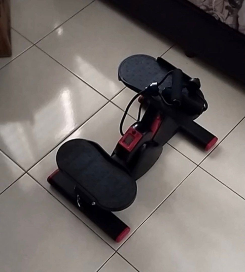 V Stepper, Health & Nutrition, Health Monitors & Weighing Scales on ...