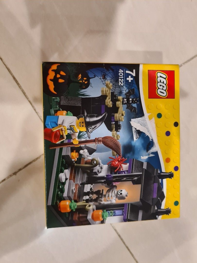 40122 LEGO, Hobbies & Toys, Toys & Games on Carousell