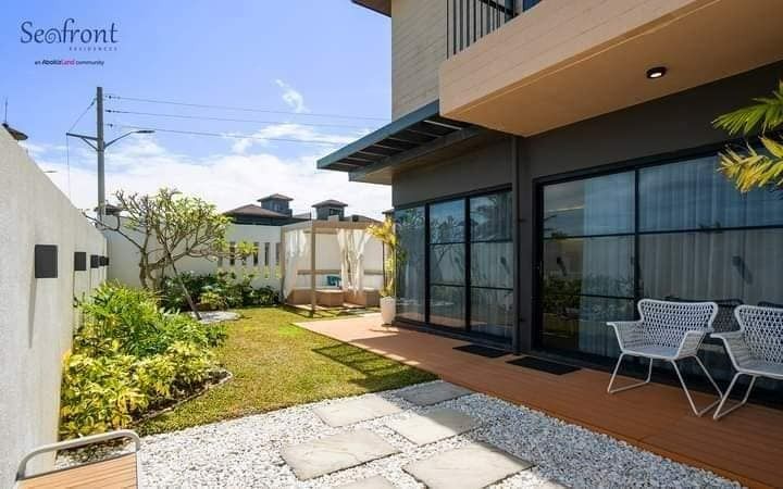 Beach House in San Juan Batangas Seafront Residences by Aboitiz land ...