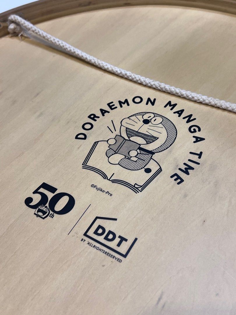 DORAEMON MANGA TIME Doraemon Wood Panel (A), 興趣及遊戲, 玩具 & 遊戲類 - Carousell