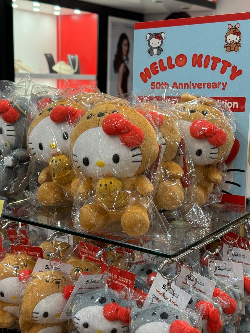 hello kitty australia limited edition plushie and key chain, Hobbies & Toys, Collectibles ...