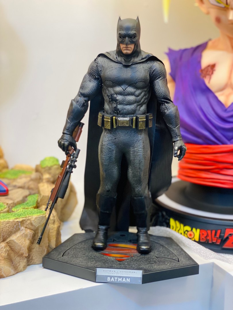 Hot toys Batman tech cowl & sniper rifle, Hobbies & Toys, Toys & Games ...