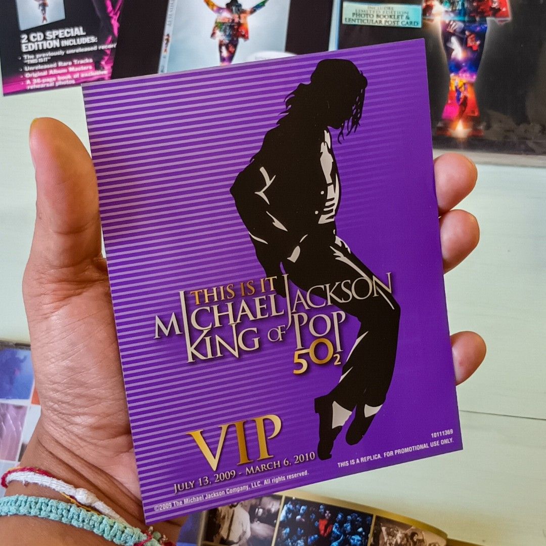 MICHAEL JACKSON DVD SET: 3-DISC THIS IS IT, 3-DISC VISION + BOOKLETS ...