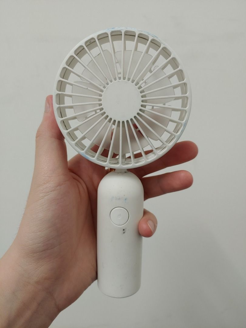 Miniso Mini Fan 1200 mAh, Everything Else, Others on Carousell