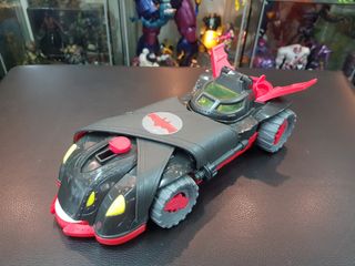 Imaginext Batman Ninja Batmobile Red and Black car with wings, Hobbies ...