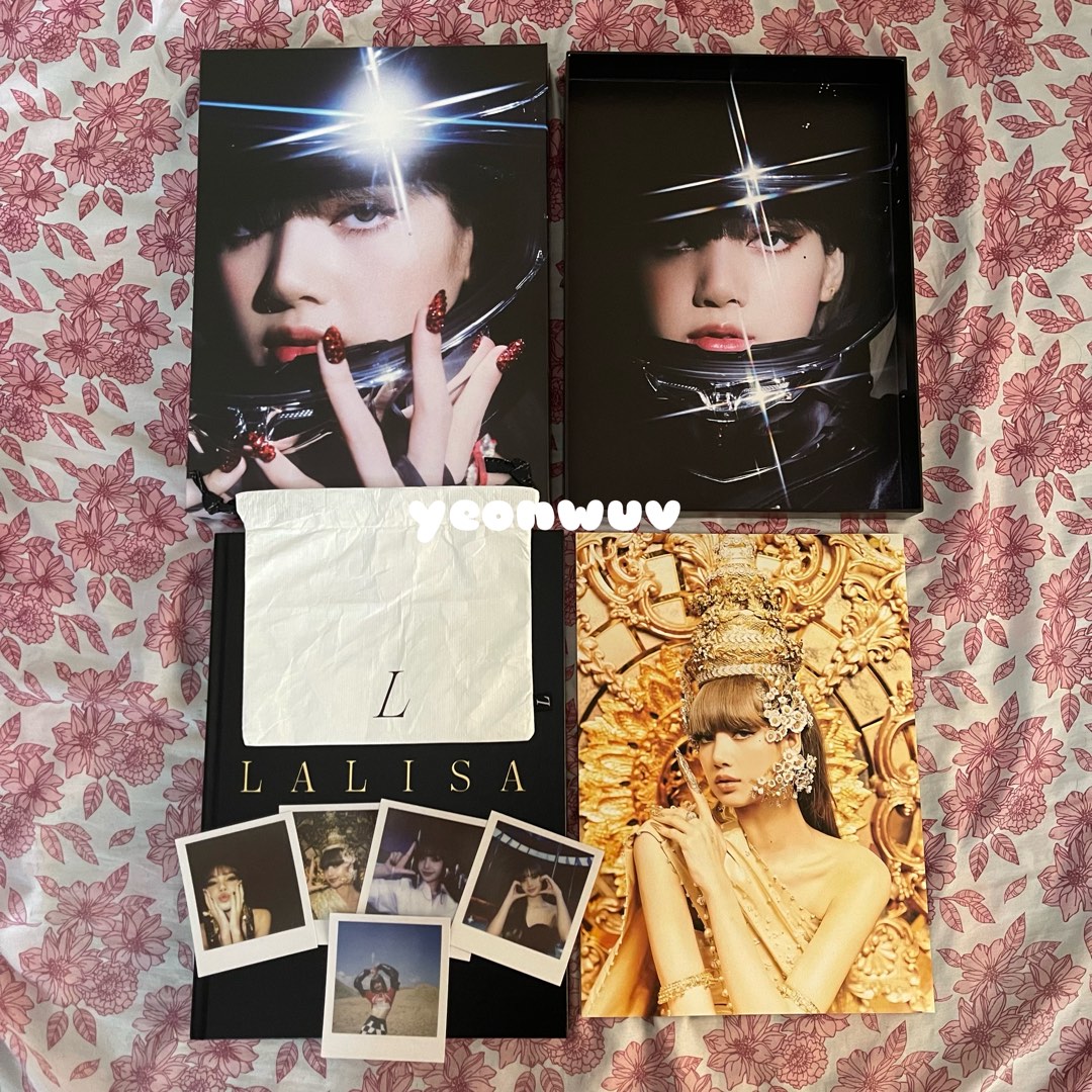 Official Blackpink Lisa Special Edition Photobook, Hobbies & Toys ...