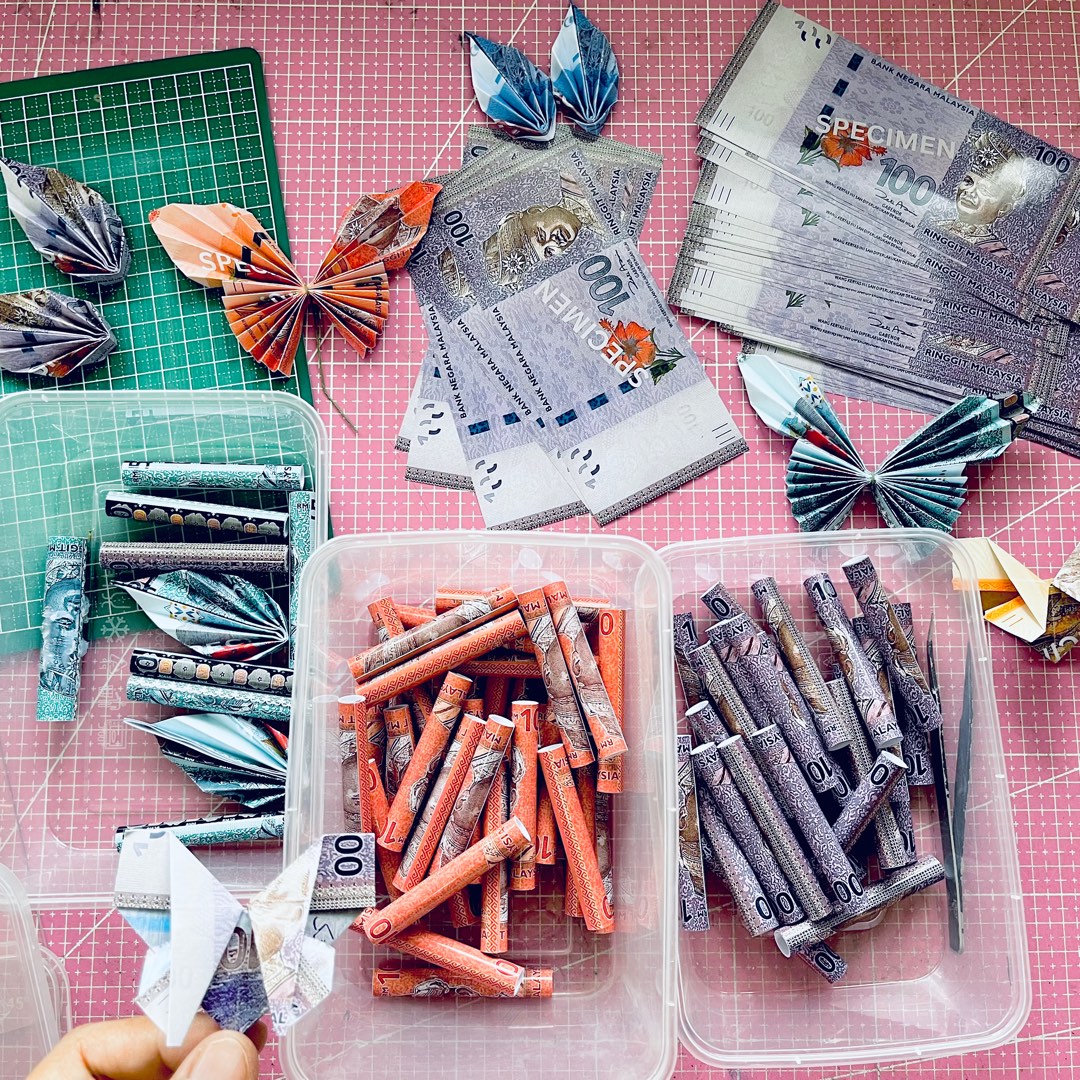 Origami Duit Palsu Specimen Gubahan Mas Kahwin Hantaran Wang Palsu ...