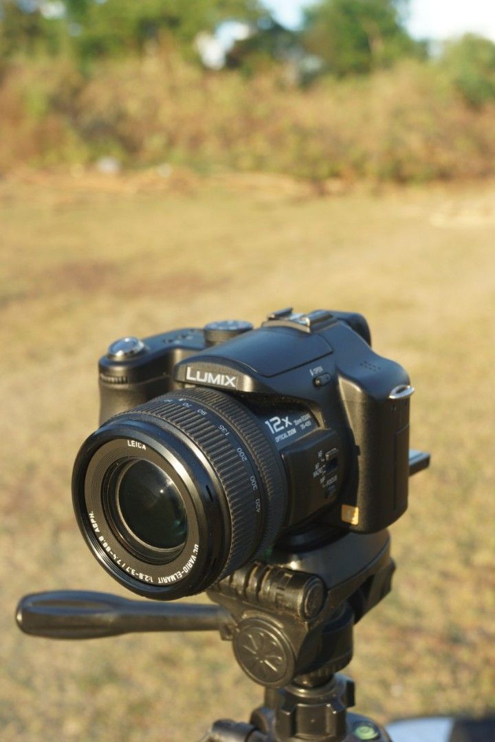 Panasonic lumix fz50, Photography, Cameras on Carousell